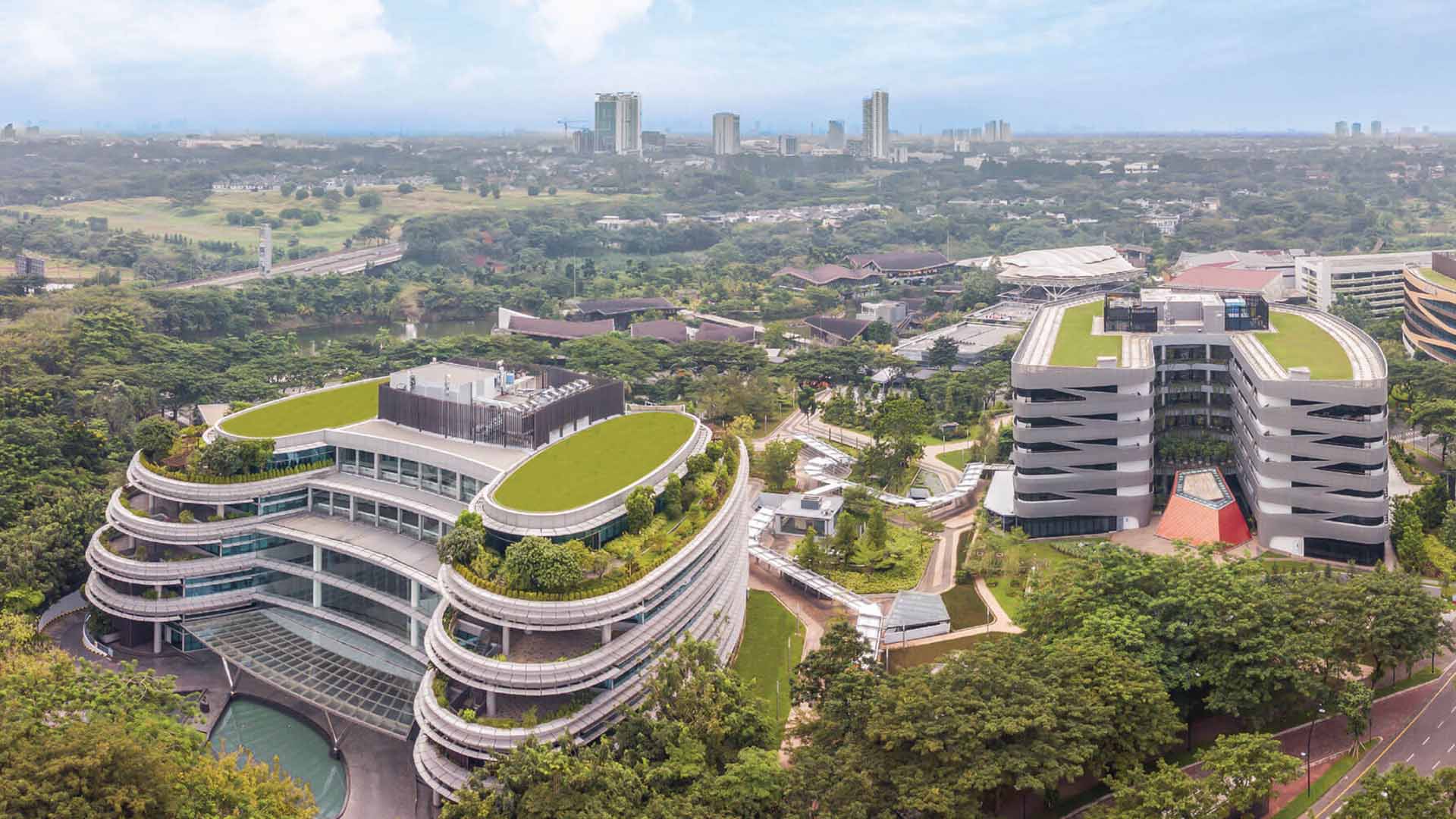 Ini 7 Gedung Perkantoran di Indonesia yang Sudah Menerapkan Konsep Green Building - Pro-X 207